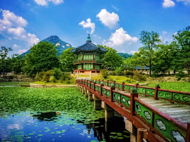 12-Day Guided South Korea Rivers Biking Tour | 10Adventures